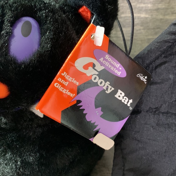 Gibson Greetings | Other | Vintage Halloween Goofy Bat Animatronic ...